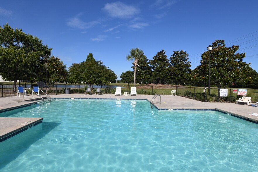 The Collins Apartment Homes - 305 Brookfield Dr Myrtle Beach SC 29588 ...