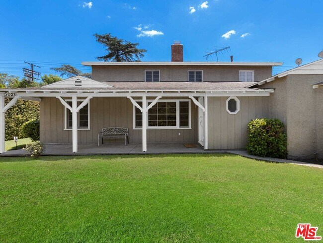 5026 Laurel Canyon Blvd - 5026 Laurel Canyon Blvd Valley Village CA ...