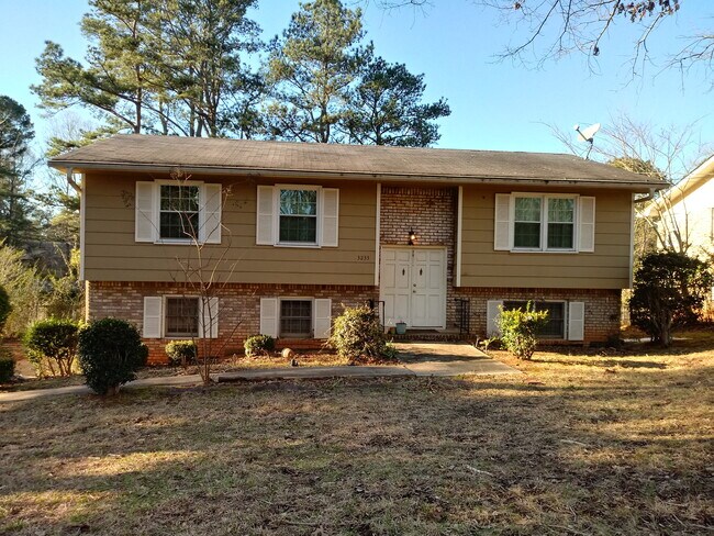 3233 Wesley Chapel Rd - 3233 Wesley Chapel Rd Decatur GA 30034 ...