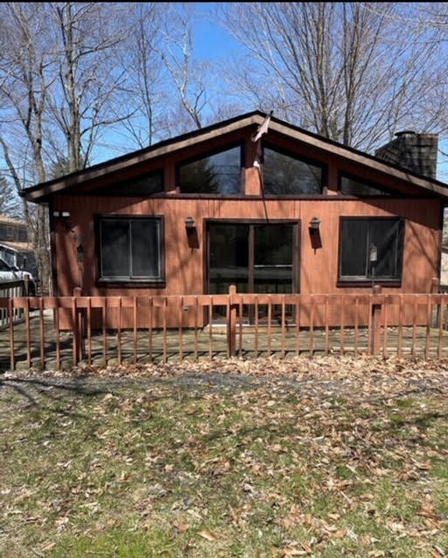 Ranch style home with open Floor concept - 1737 Rolling Hills Dr ...