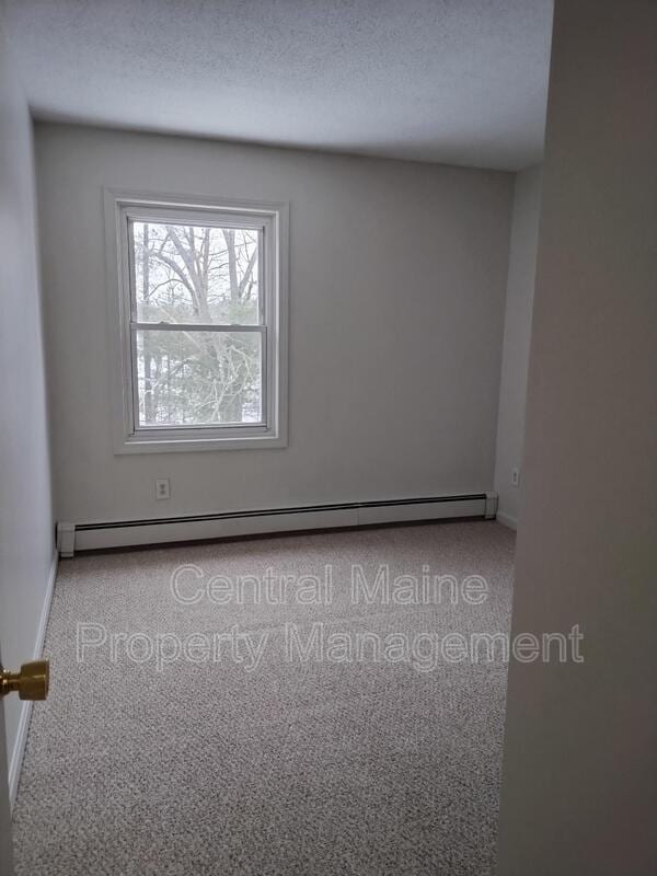 37 Northern Avenue Heights - 37 Northern Avenue Heights Auburn ME 04210 ...