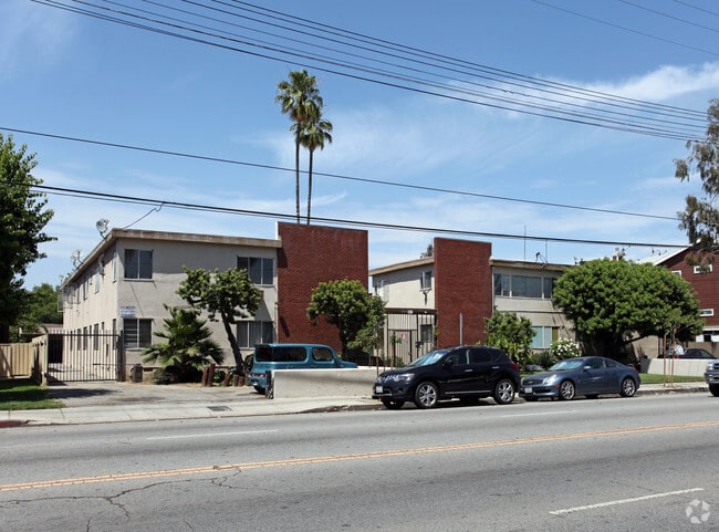 Vanowen Street Apartments - 15809 Vanowen St Van Nuys CA 91406 ...