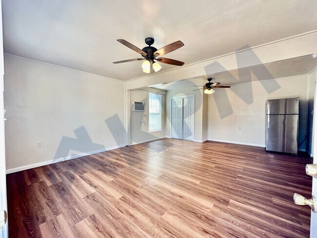 2043 W Monterey Ave - 2043 W Monterey Ave Stockton CA 95204 | Apartment ...