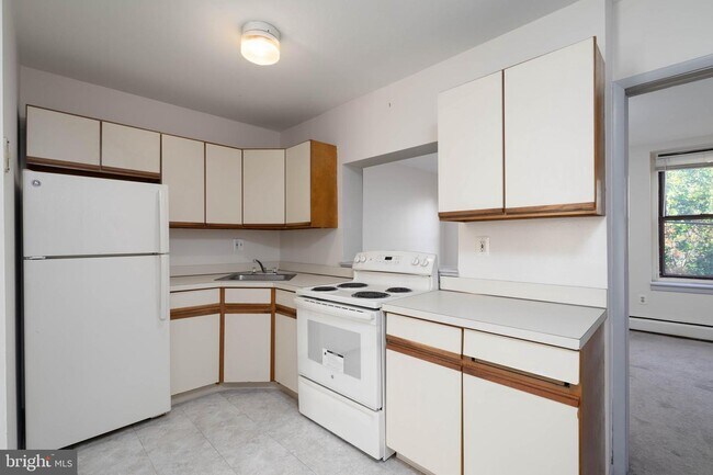 1632 S 4th St - 1632 S 4th St Philadelphia PA 19148 | Apartment Finder