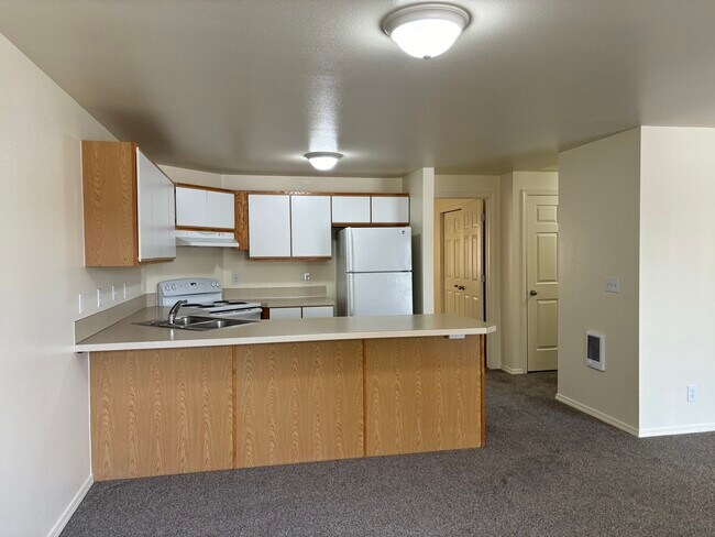 8087 W Cory Ct - 8087 W Cory Ct Boise ID 83704 | Apartment Finder
