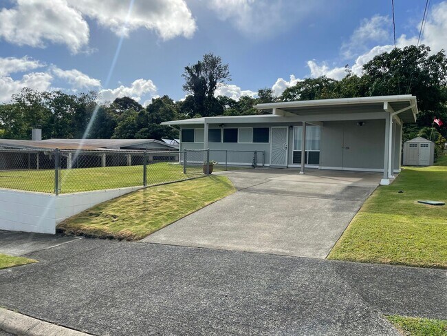 SINGLE LEVEL HOME IN THE HEART OF KANEOHE - 45-501-501 Apapane St ...