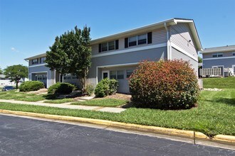 South Square Townhomes - Durham, NC | Apartment Finder