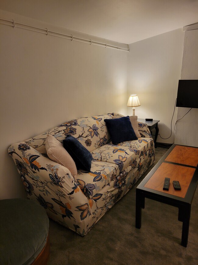 2040 Carlisle Rd - 2040 Carlisle Rd York PA 17408 | Apartment Finder