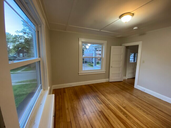 37 Phillips St - 37 Phillips St Greenfield MA 01301 | Apartment Finder