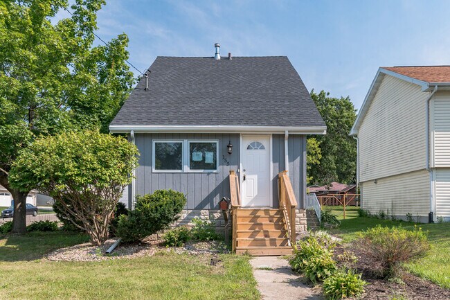 155 E Lincoln St - 155 E Lincoln St Oregon WI 53575 | Apartment Finder