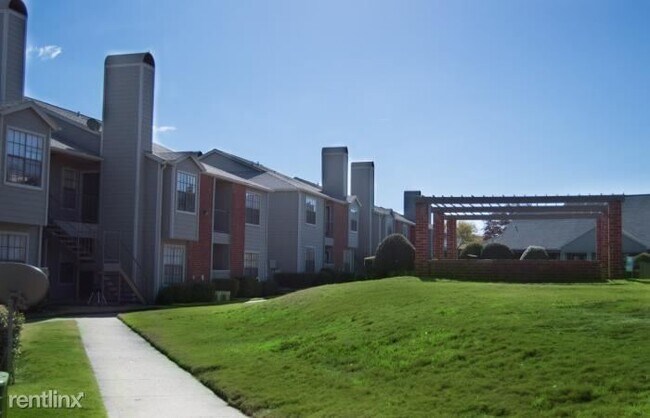 2 br, 2 bath Condo - 5201 Springlake Pkwy ... - 5201 Springlake Pkwy ...