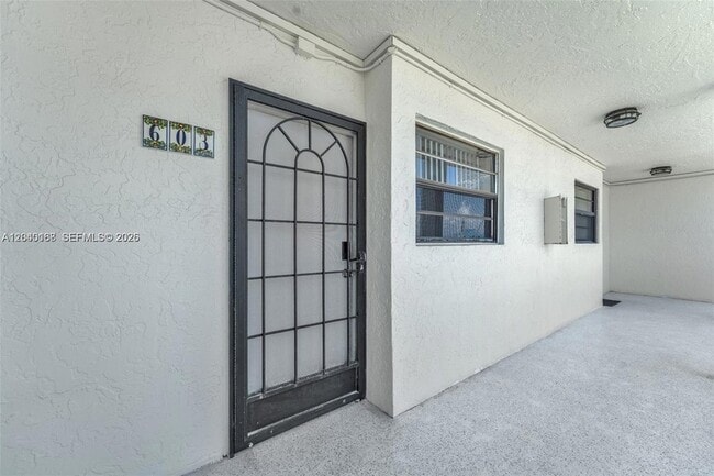 17900 N Bay Rd - 17900 N Bay Rd Sunny Isles Beach FL 33160 | Apartment ...