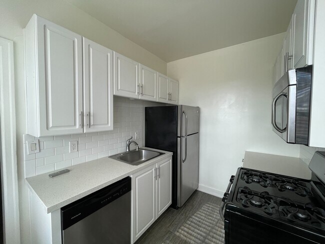 1349 N Hill Ave - 1349 N Hill Ave Pasadena CA 91104 | Apartment Finder