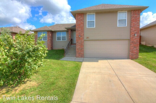 3 br, 2 bath House - 3784 N Spring Brook - 3784 W Brook Ridge St ...