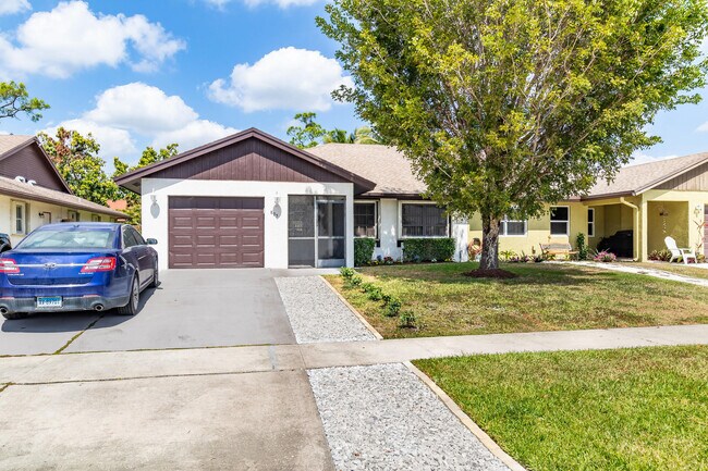 895 Lantern Tree Ln - 895 Lantern Tree Ln Wellington FL 33414 ...