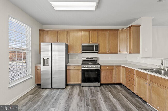 25390 Shipley Terrace - 25390 Shipley Terrace Chantilly VA 20152 ...