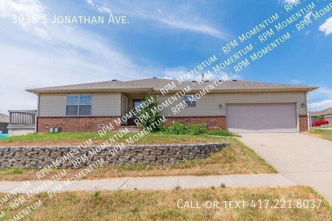 SW Springfield 2BED/2BATH/2Car Garage Duplex - 3935 S Jonathan Ave ...