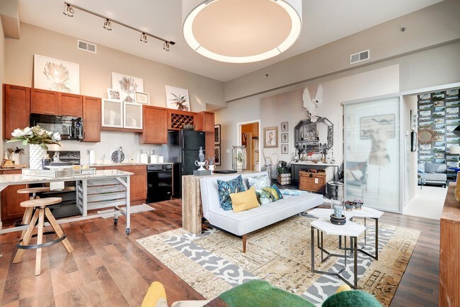 Soo Line Building City Apartments - 101 S 5th St Minneapolis MN 55402 ...