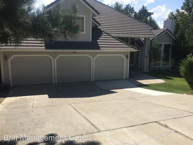 5655 E Hidden Valley Dr - 5655 E Hidden Valley Dr Reno NV 89502 ...