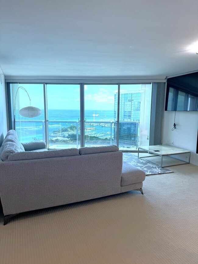 Luxurious Koolani - High floor two bedroom... - 1177 Queen St Honolulu ...