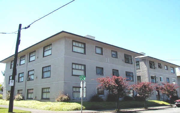Sandy Park Apartments - 2345 NE Sandy Blvd Portland OR 97232 ...