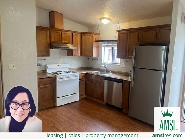 Three Bedroom in Temescal - 4915 Shattuck Ave. Oakland CA 94609 ...