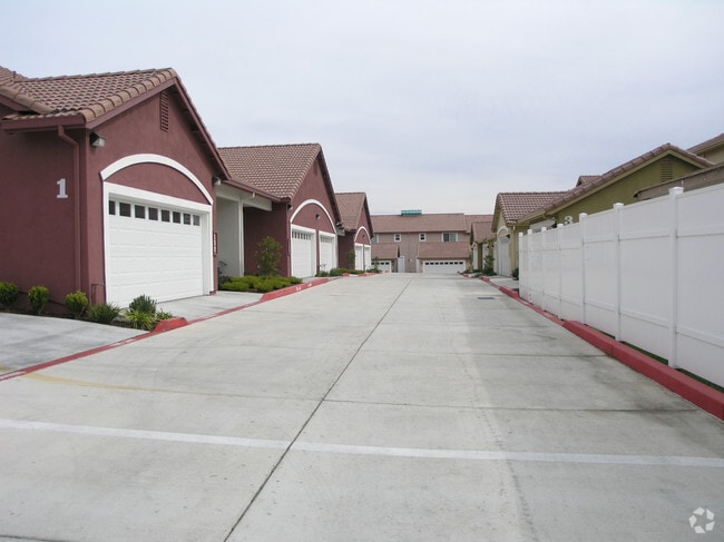 5046 Hackberry Ln - 5046 Hackberry Ln Sacramento CA 95841 | Apartment ...