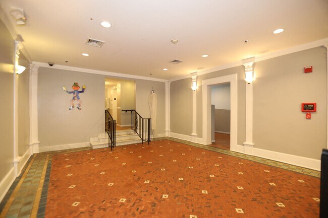 Lincoln Park Lofts - 39-41 Lincoln Park Newark NJ 07102 | Apartment Finder