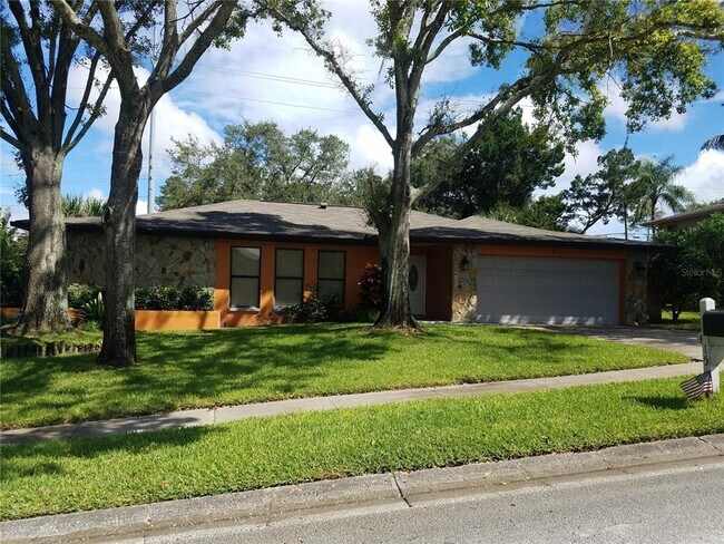 15 Pinewood Terrace E - 15 Pinewood Terrace E Palm Harbor FL 34683 ...