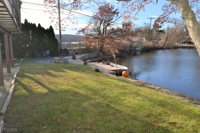 1 Sunset Trail - 1 Sunset Trail Denville NJ 07834 | Apartment Finder