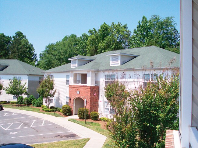 Lawyers Ridge - 5310 McAlpine Glen Dr Charlotte NC 28227 | Apartment Finder