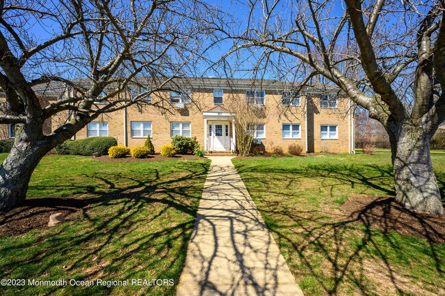 90 Stonehurst Blvd - 90 Stonehurst Blvd Freehold NJ 07728 | Apartment ...