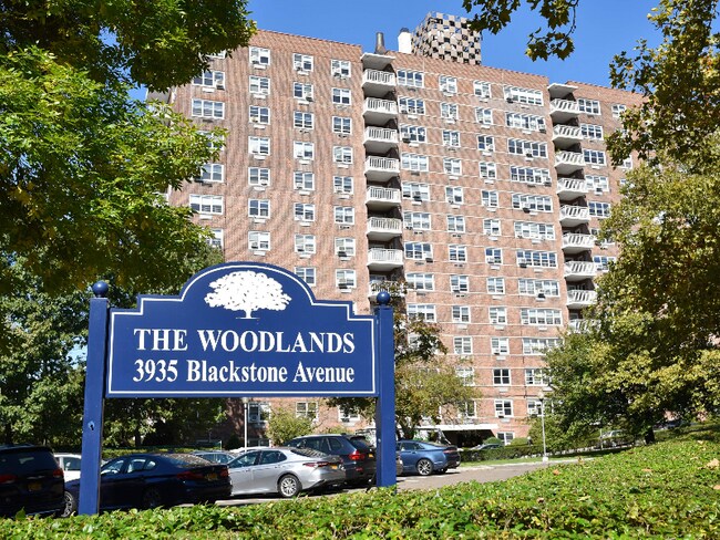 3935 Blackstone Ave - 3935 Blackstone Ave The Bronx NY 10471 ...