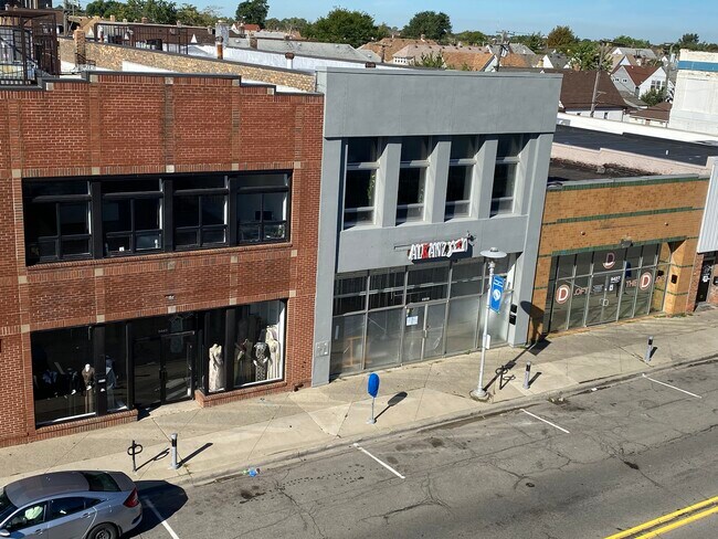 9421 Joseph Campau St - 9421 Joseph Campau St Hamtramck MI 48212 ...