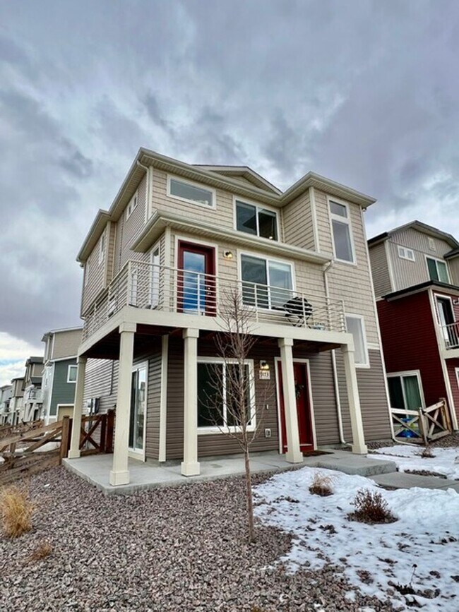 Gorgeous modern carriage style home availa... - 9173 Castlebear Dr ...