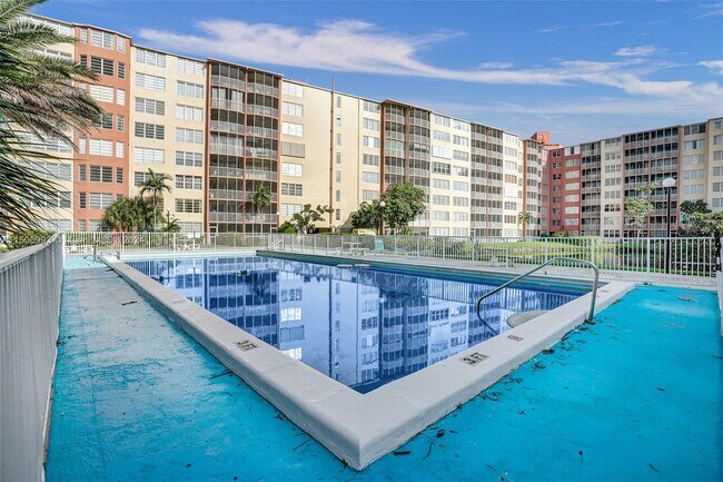 1780 NE 191st St - 1780 NE 191st St Miami FL 33179 | Apartment Finder