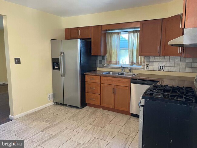 2600 Finley St - 2600 Finley St Silver Spring MD 20902 | Apartment Finder