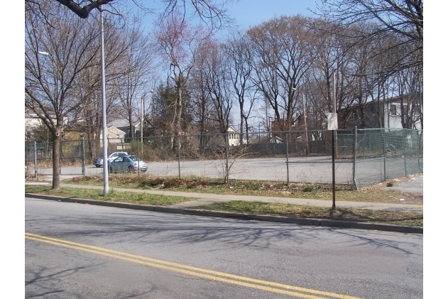 38 N Clinton St - 38 N Clinton St Poughkeepsie NY 12601 | Apartment Finder