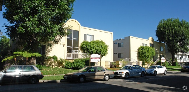 Vista Place - 4621 Vista Del Monte Ave Van Nuys CA 91403 | Apartment Finder