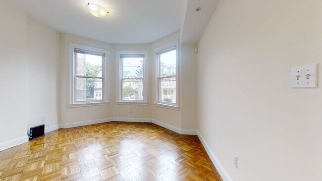 2-Bed & Bath Modern BU/Allston/Packard's Corner - 51 Ashford St Boston ...