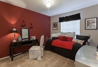 Sutton Place - Dallas, TX | Apartment Finder