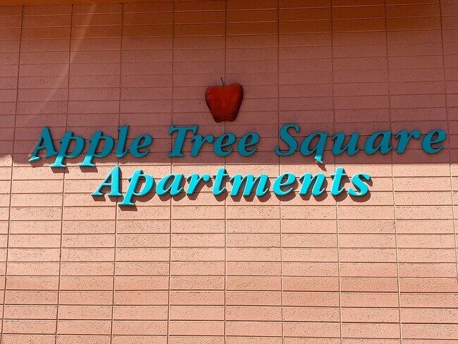 APARTMENT - APPLE TREE SQUARE - UPTOWN SEDONA - 381 Cedar St Sedona AZ ...
