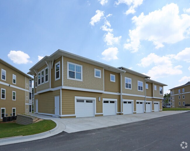 Thomaston Crossing - Macon, GA | Apartment Finder