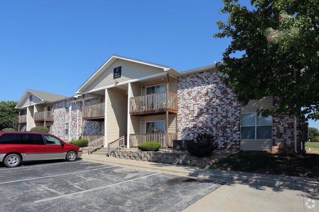 Hunters Glen - Springfield, MO | Apartment Finder