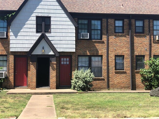 1421 Grand Ave - 1421 Grand Ave Fort Worth TX 76164 | Apartment Finder