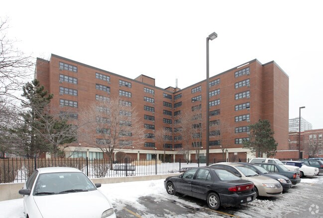 Lincoln Perry Annex - 243 E 32nd St Chicago IL 60616 | Apartment Finder