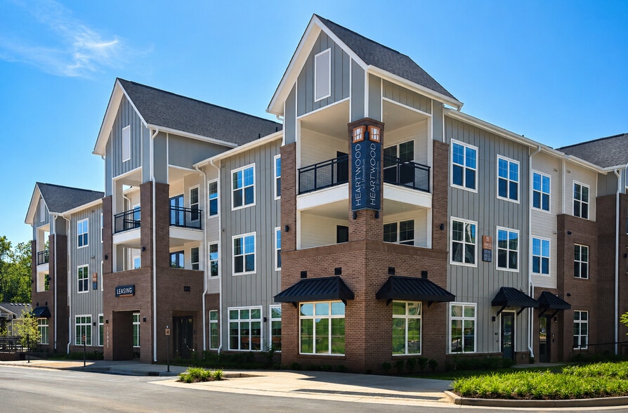 Heartwood at Vermillion - 16035 Likely Ln Huntersville NC 28078 ...