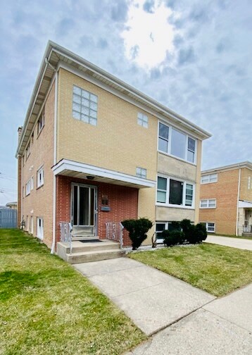 8553 W Foster Ave - 8553 W Foster Ave Chicago IL 60656 | Apartment Finder