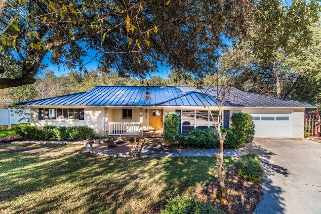 MACARTHUR PARK 3-BEDROOM HOME - 8835 Sage Brush Ln San Antonio TX 78217 ...