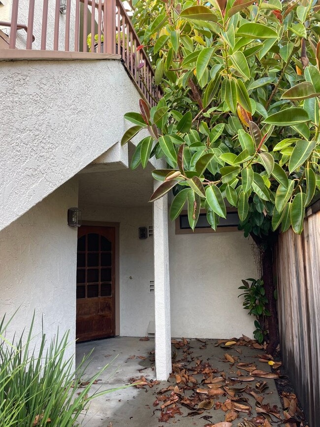 Village Circle Drive Apartment - 204 Village Cir Dr Lompoc CA 93436 ...